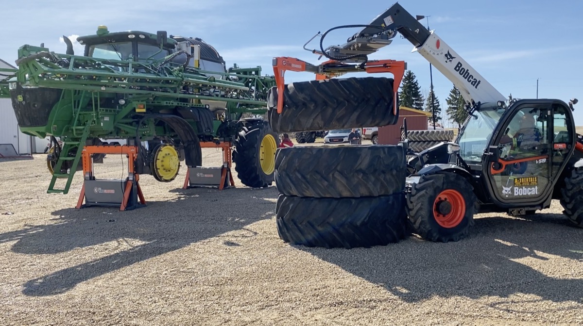 The TireGrabber | The TireGrabber industrial tire lifter | TireGrabber ...